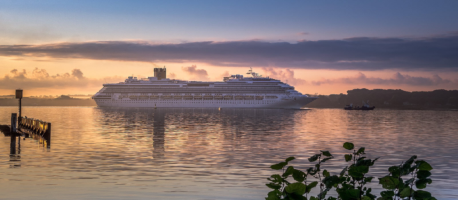 North America Cruise Travel Inspiration - CruiseBooking.com